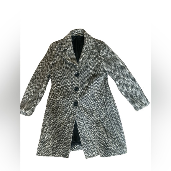 Vintage | Jackets & Coats | Vintage Black White Herringbone Print Coat ...